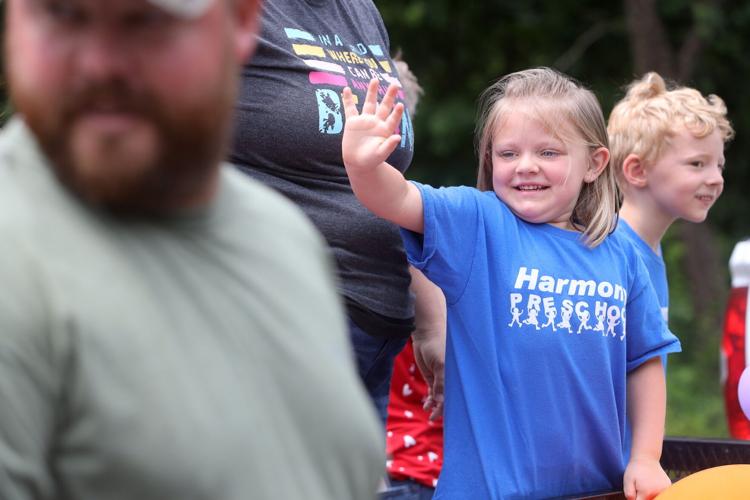 Photo Gallery: Hamilton Day | Multimedia | loudounnow.com