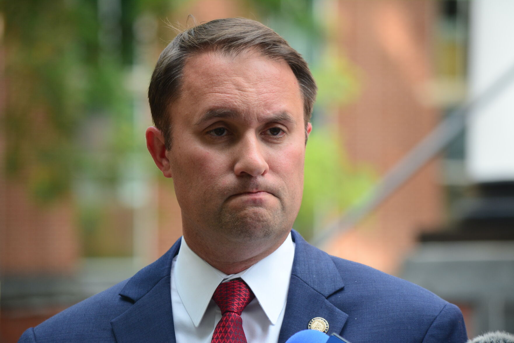 After Investigation, Miyares Finds Federal Case in Loudoun Locker Room ...