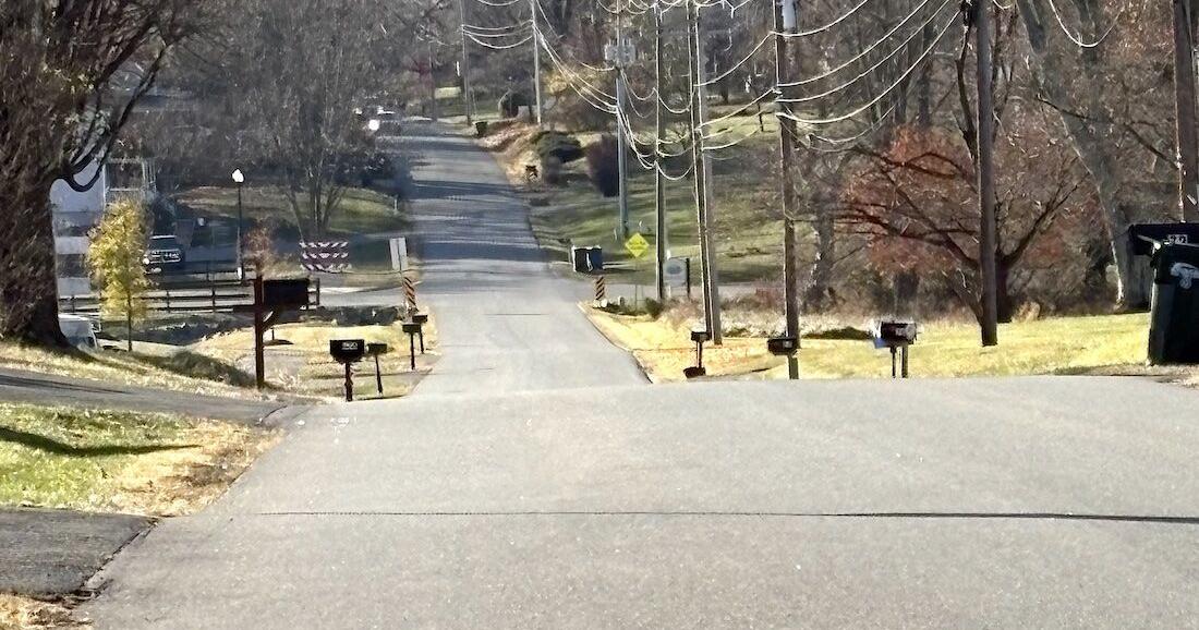 VDOT, Supervisors Approve Round Hill Speed Signs | Towns | loudounnow.com