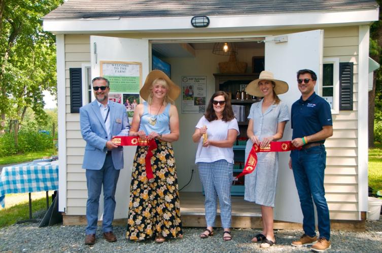 Gatherings Springs Celebrates Farm Stand Opening | News | loudounnow.com