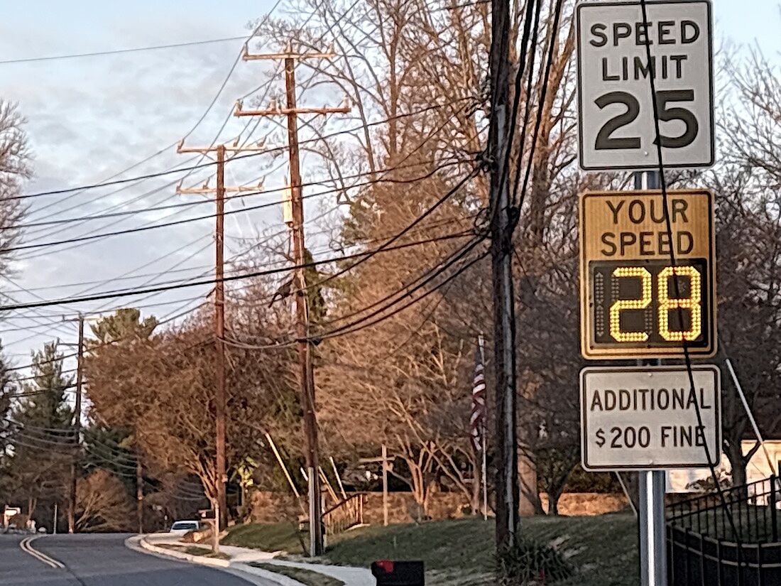 Speed Monitoring Signs Installed in Round Hill | Towns | loudounnow.com