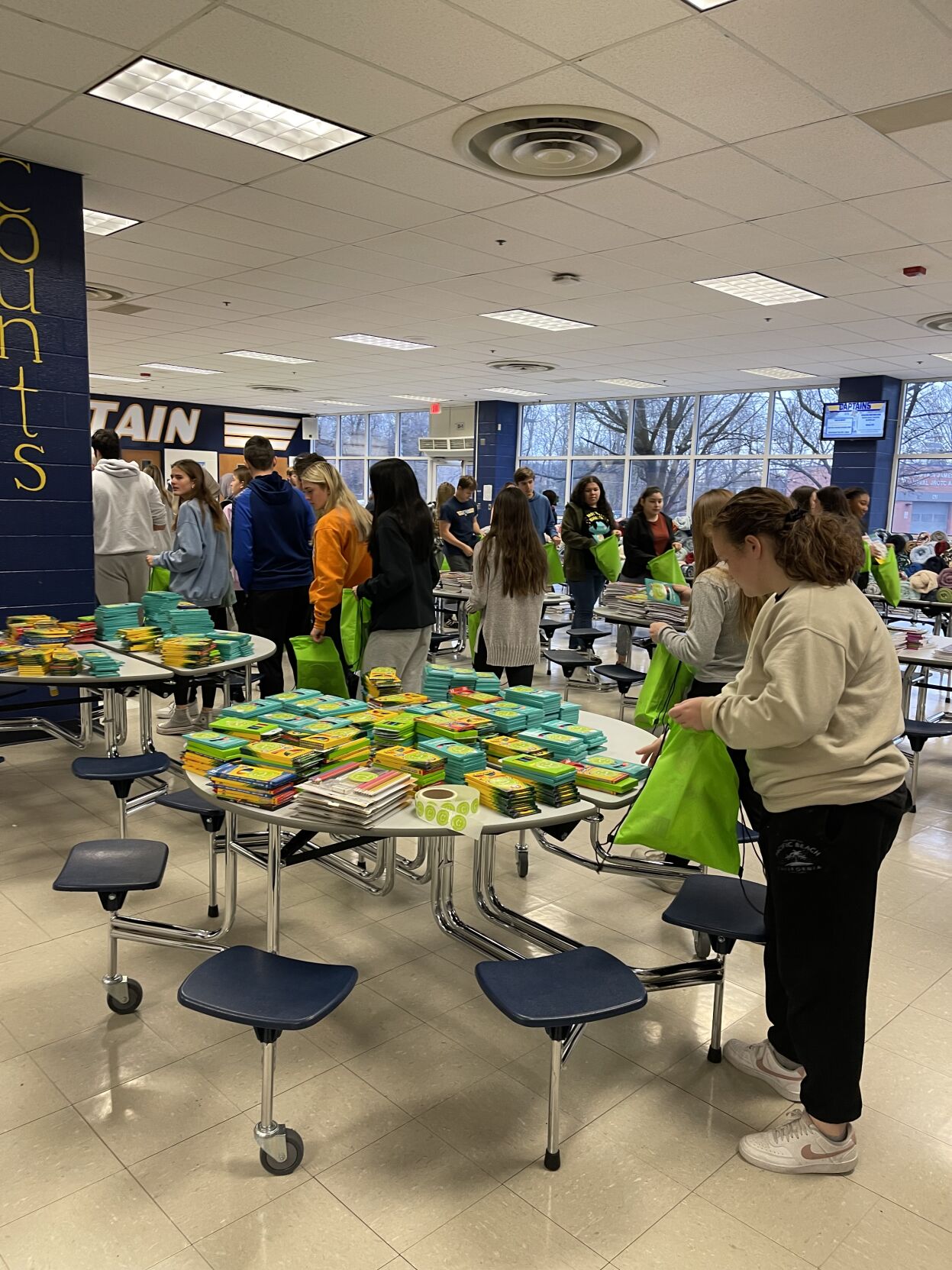 Loudoun County High School Students Assemble, Distribute Cancer Care Kits | Giving Back ...