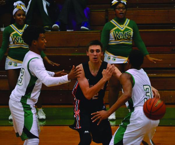 Despite Walker's big night, Slicers lose in the fourth | Sports ...
