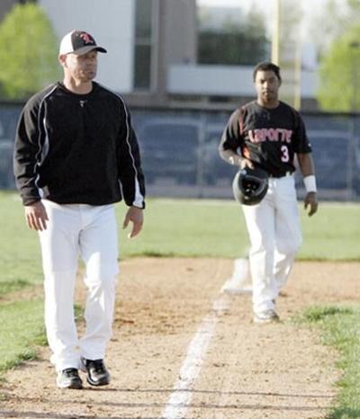 Wrong side of history | High Schools | lpheralddispatch.com