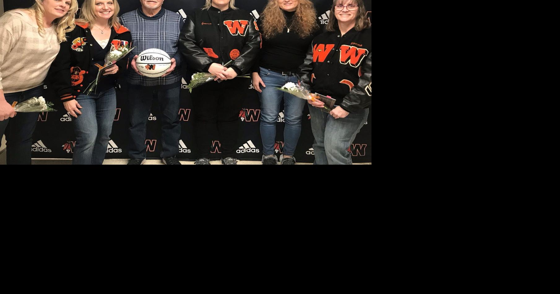 The benchmark Blackhawks: Westville honors 1990-91 Mid-Winter Classic ...