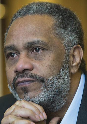 Former governor, Cubs manager and former death row inmate among Sinai ...