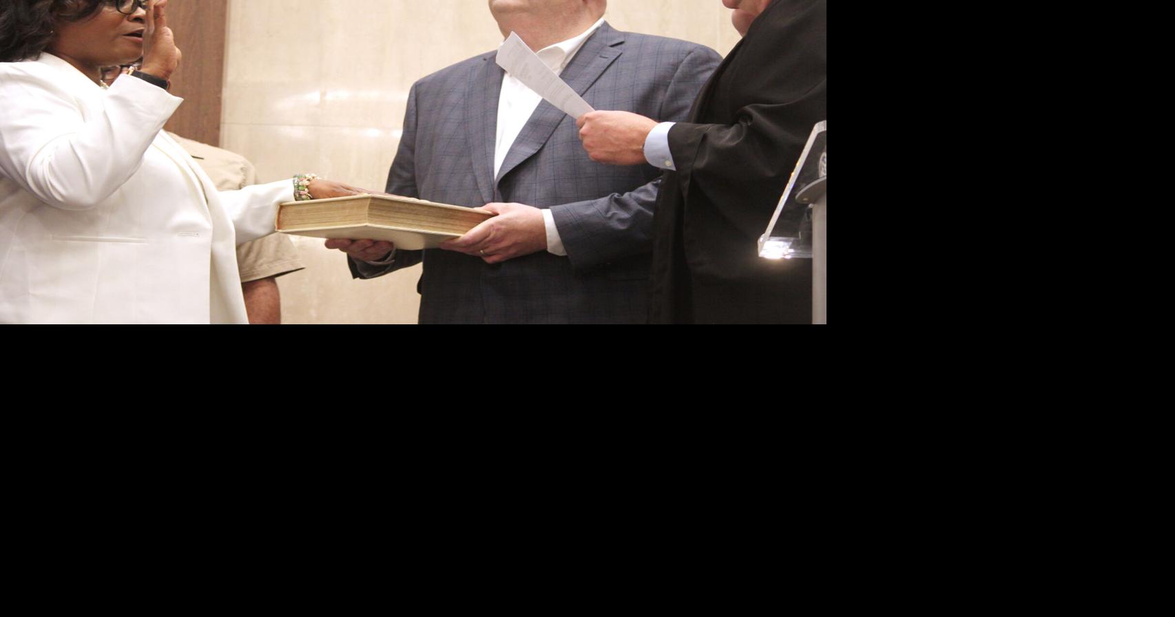 Angie Nelson Deuitch becomes first African American mayor of Michigan ...