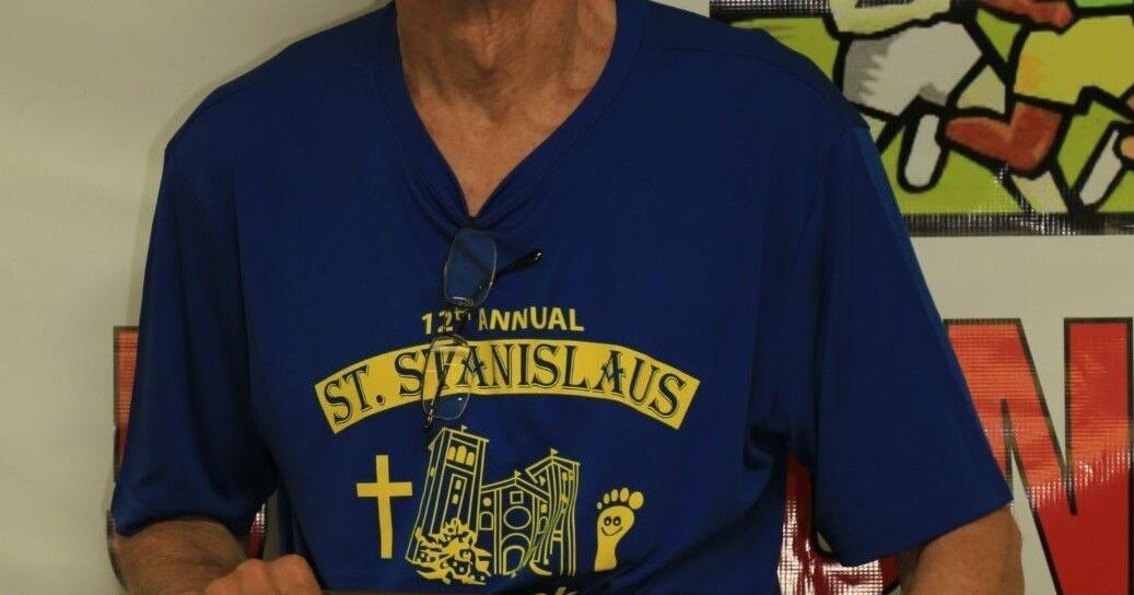 Earl wins St. Stan's/Trail Creek 5K | Sports | lpheralddispatch.com