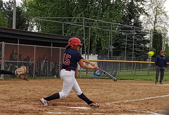 Becker delivers knockout blow in pitcher's duel with Sparks | Sports ...