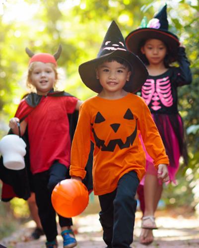 Safety Tips Offered For Trick Or Treating On Halloween On The Go