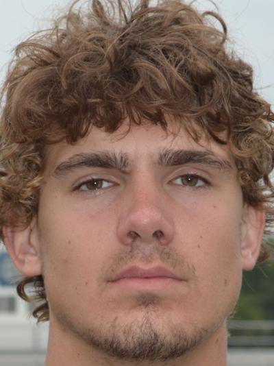 Brains and brawn: New Prairie's Fronk blends mental and physical ...