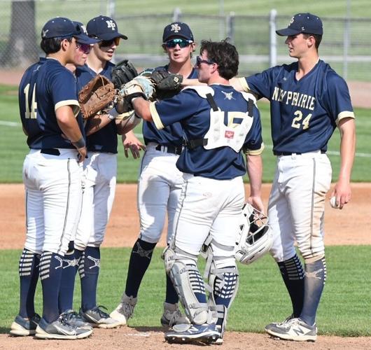 Imperfect game, perfect ending: Big second inning proves to be just ...