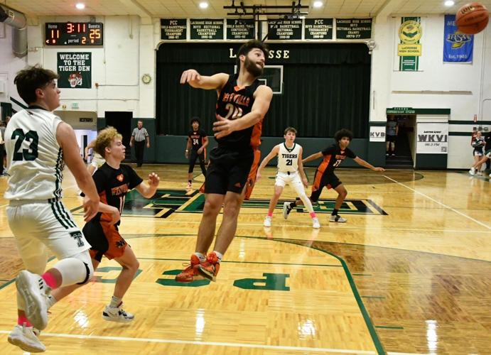Westville vs. Tri-Township boys basketball gallery by MIke Kellems ...