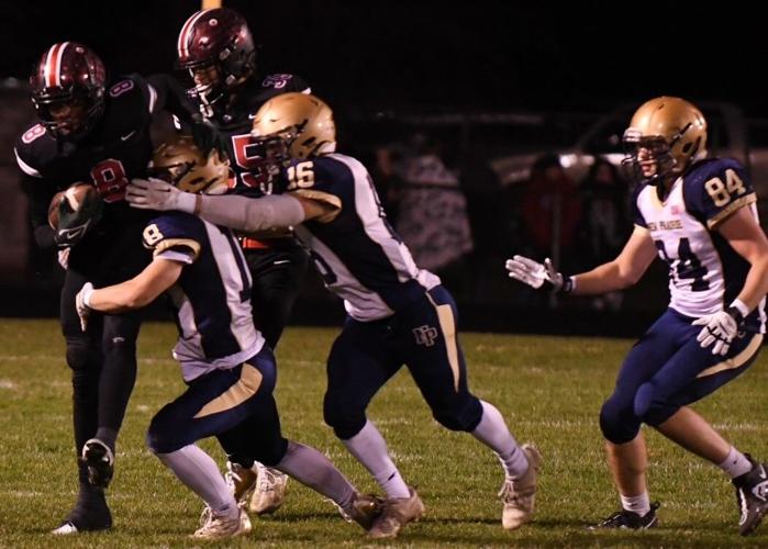 Regional notebook: Kmiecik passes the New Prairie quarterback torch to ...
