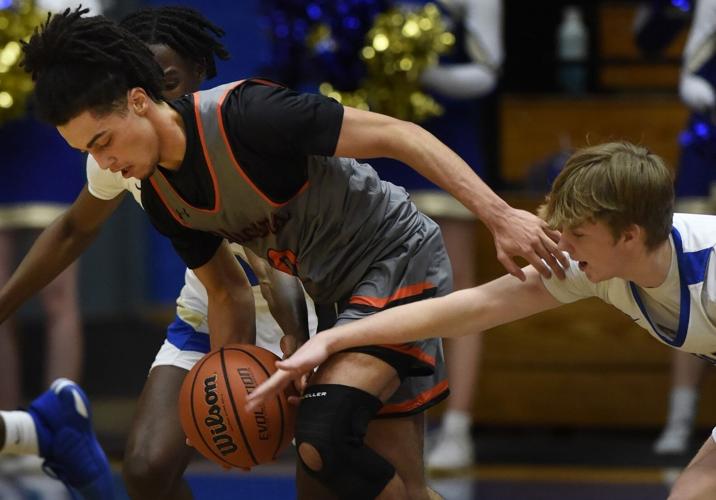 Some holiday magic: Ott-Large hits late 3 as La Porte overcomes 15 ...