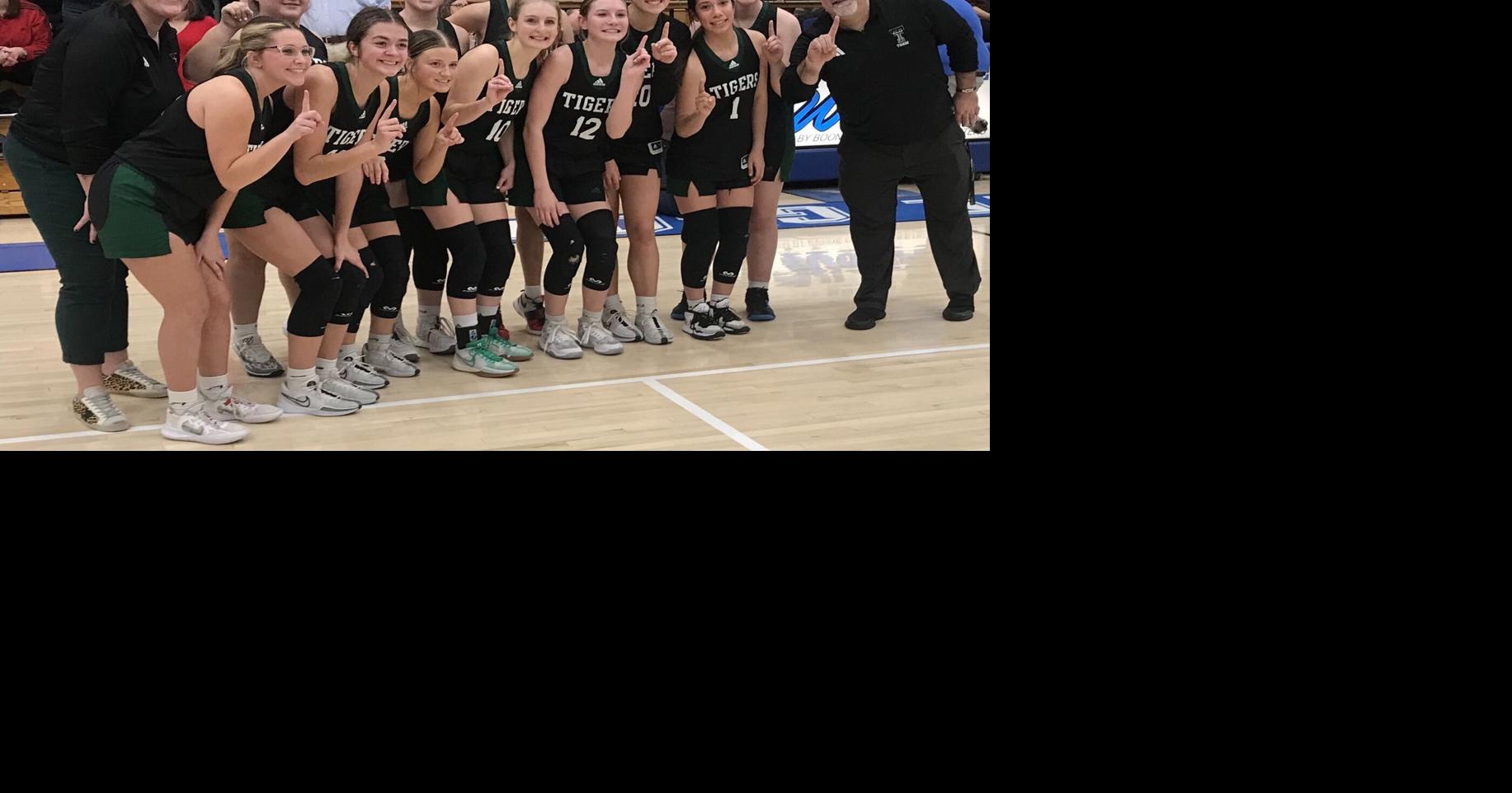 The bond of basketball: Tri-Township community unites behind PCC ...