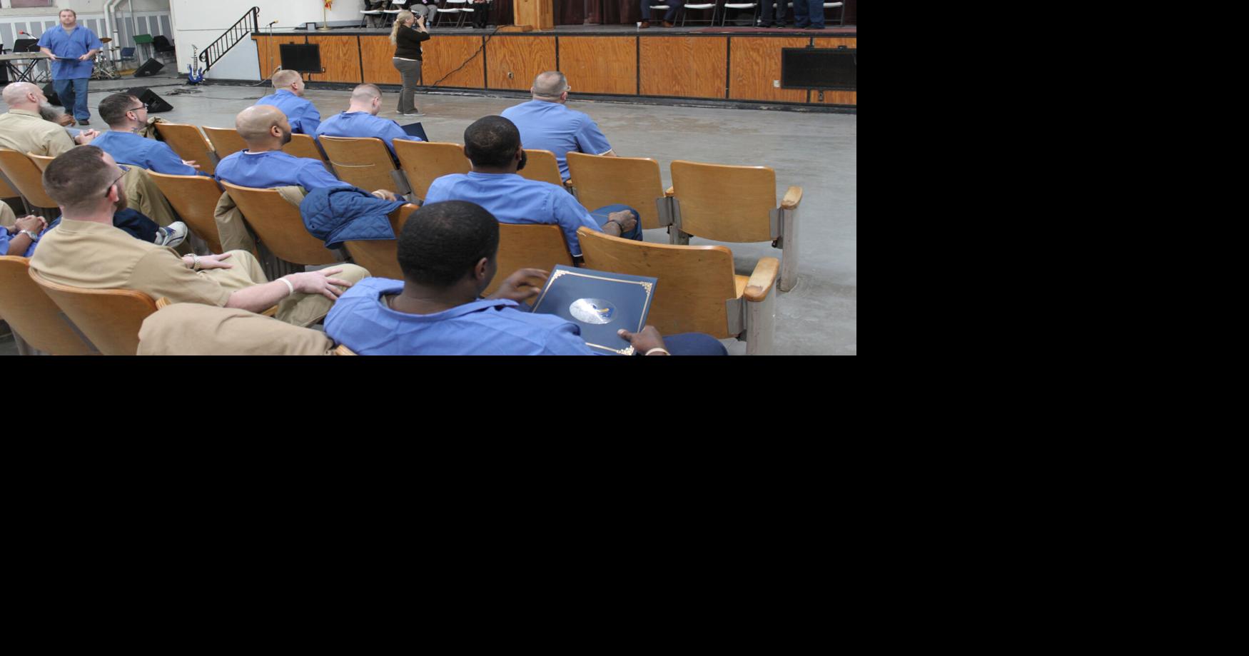 Helping themselves and others: 18 new peer recovery coaches graduate at ...