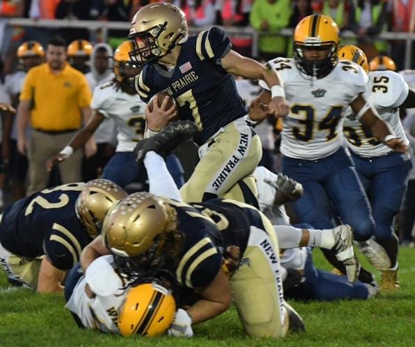 King Kmiecik: New Prairie QB crowned at Homecoming halftime, crowned ...