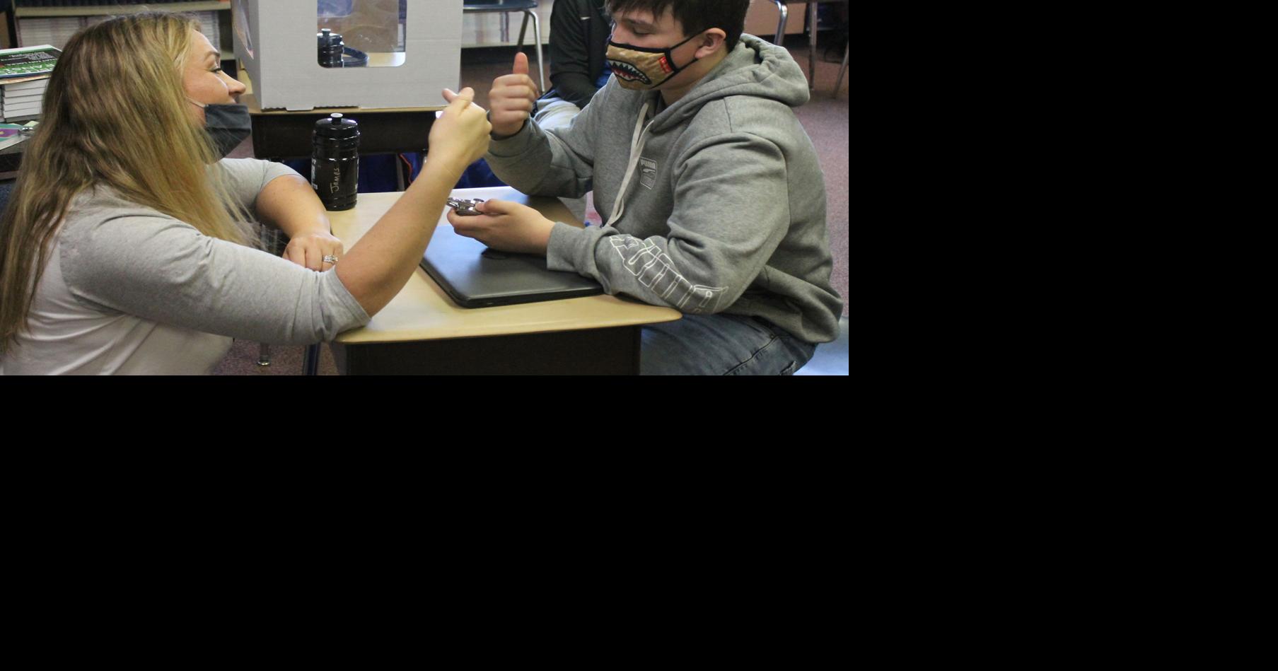 Knapp Elementary School sixth-graders get head start on transition to ...