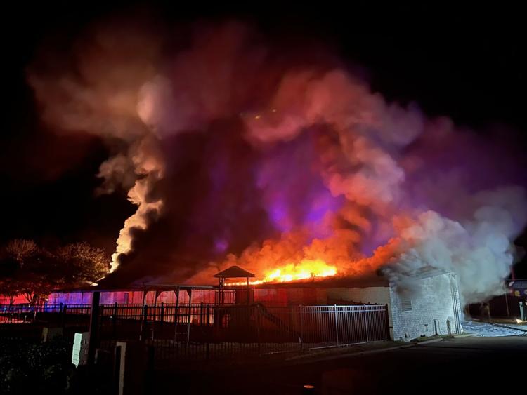 Lufkin firefighters battle blaze at cart shop at Crown Colony Country ...