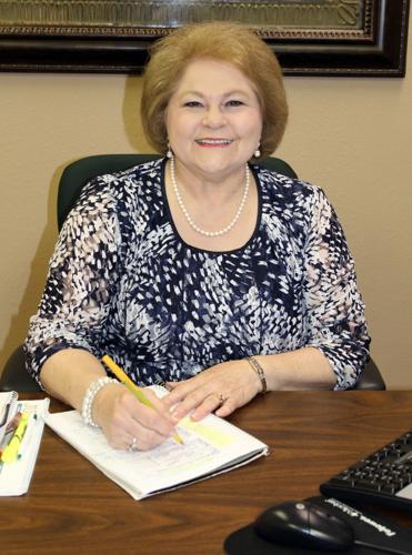 Lufkin native Barbara Ray retiring after working 41 years in financial ...