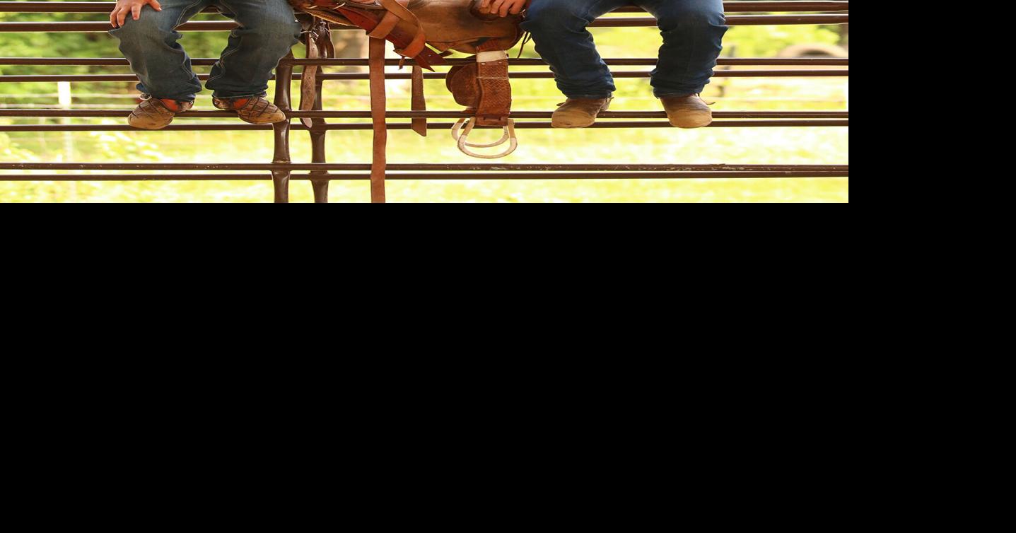 Riding high: Local rodeo stars ready for national event | Sports ...