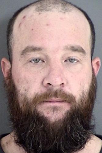 POLICE REPORTS: Officers serving warrant reportedly find guns, meth ...