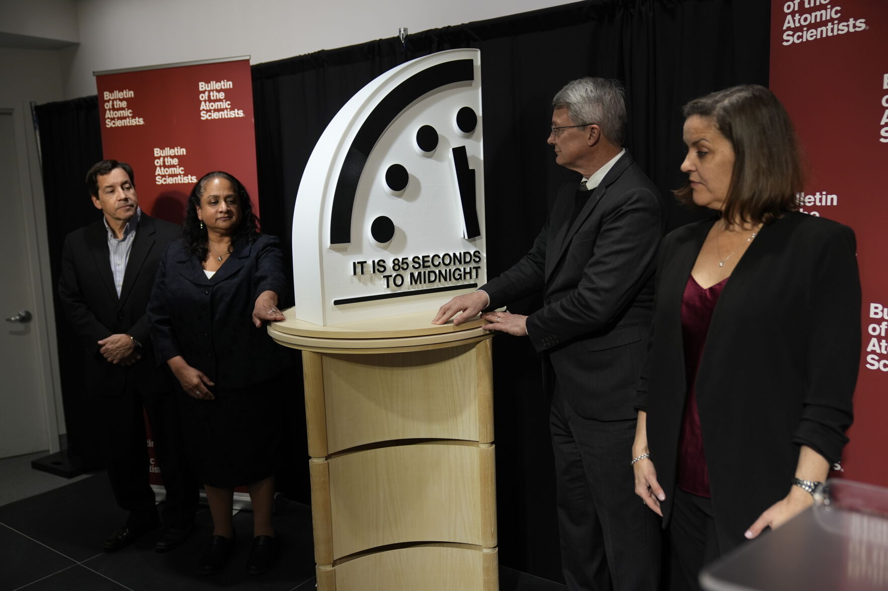 Doomsday Clock | Us | lufkindailynews.com