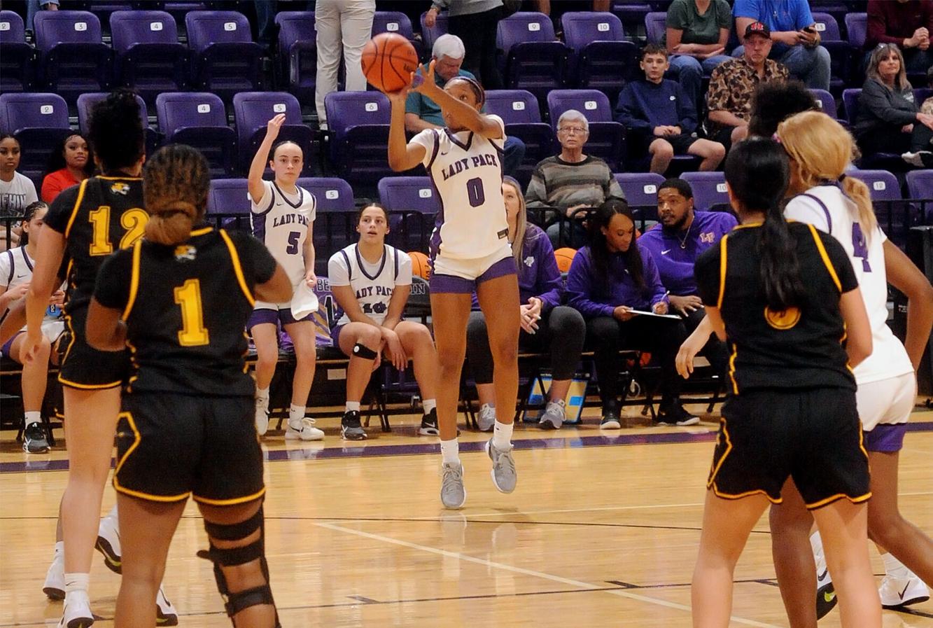 Lady Panthers beat Mount Pleasant 54-27 | High School | lufkindailynews.com