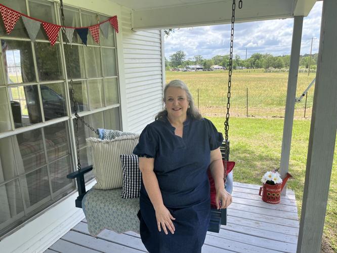 Artists' retreat: 100-plus-year-old cottage offers peaceful setting to ...