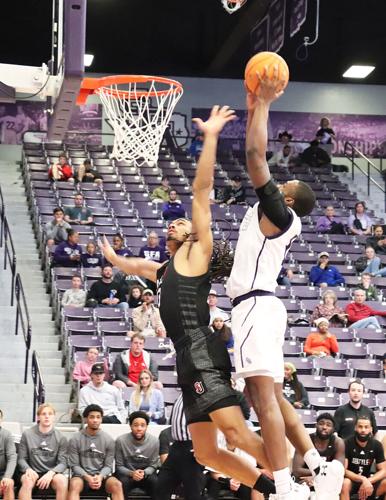 Hall, Hawkins lead SFA past Seattle | College | lufkindailynews.com