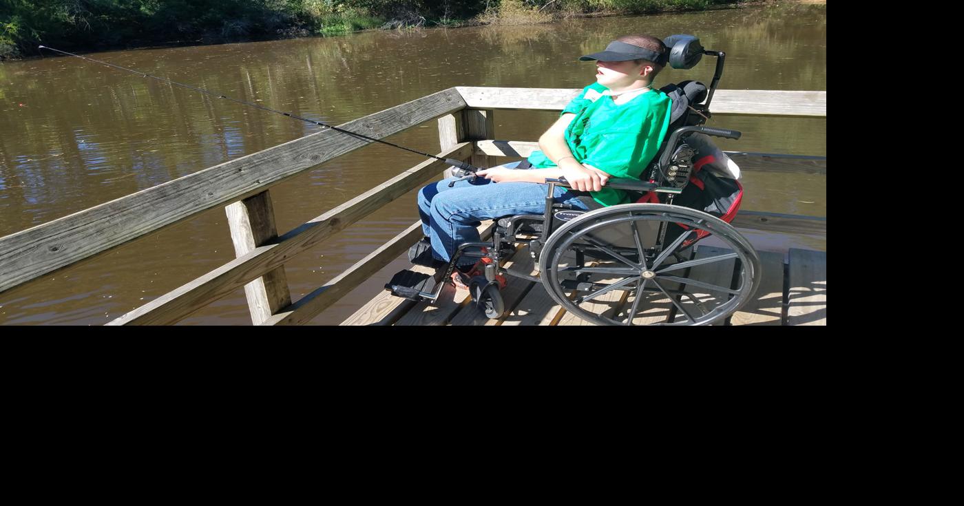 Living center’s residents enjoy outdoor events during Bream Buster ...