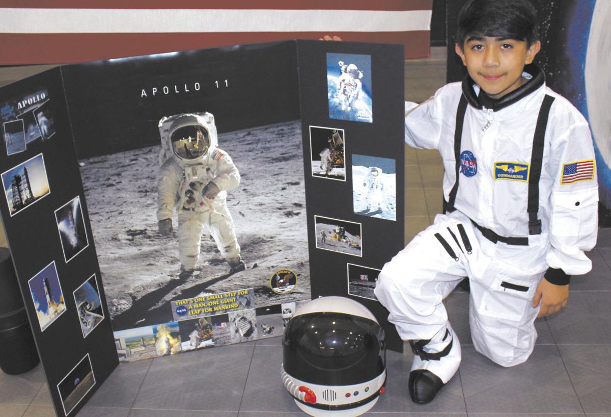 Neil Armstrong Wax Museum Project Some Ideas Pinterest