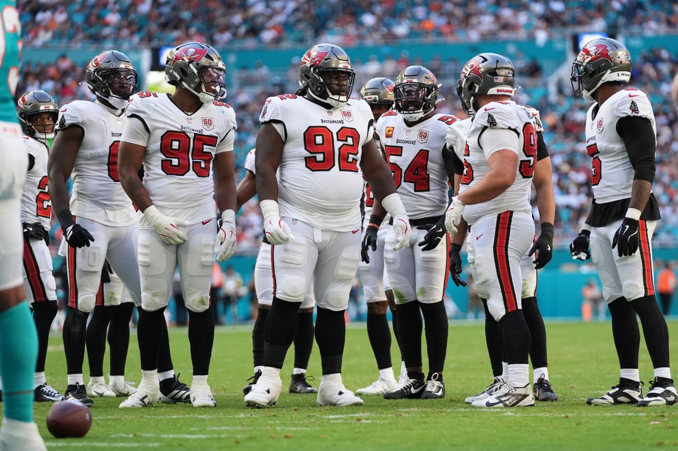 Buccaneers Dolphins Football | Sports | lufkindailynews.com