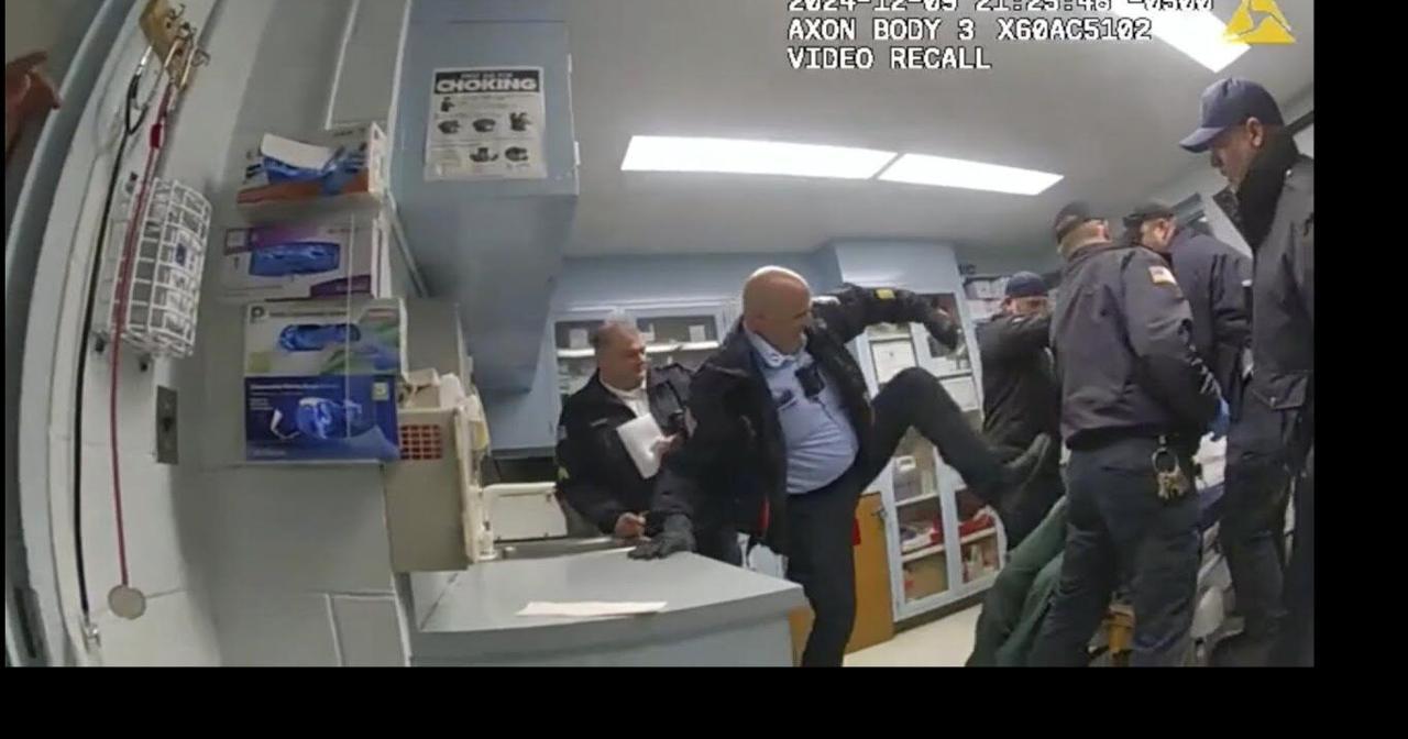 New York correction officers pummeled handcuffed prisoner before death ...