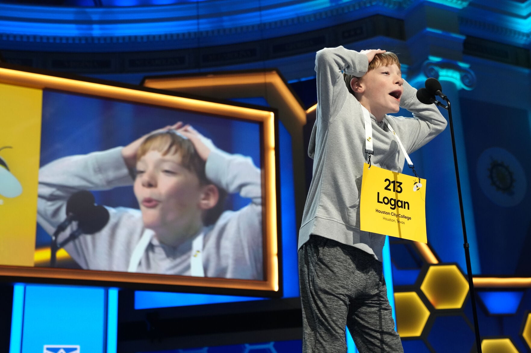APTOPIX Spelling Bee | Us | lufkindailynews.com