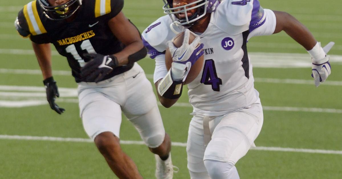 Lufkin Rolls To 47 28 Win Over Nacogdoches High School