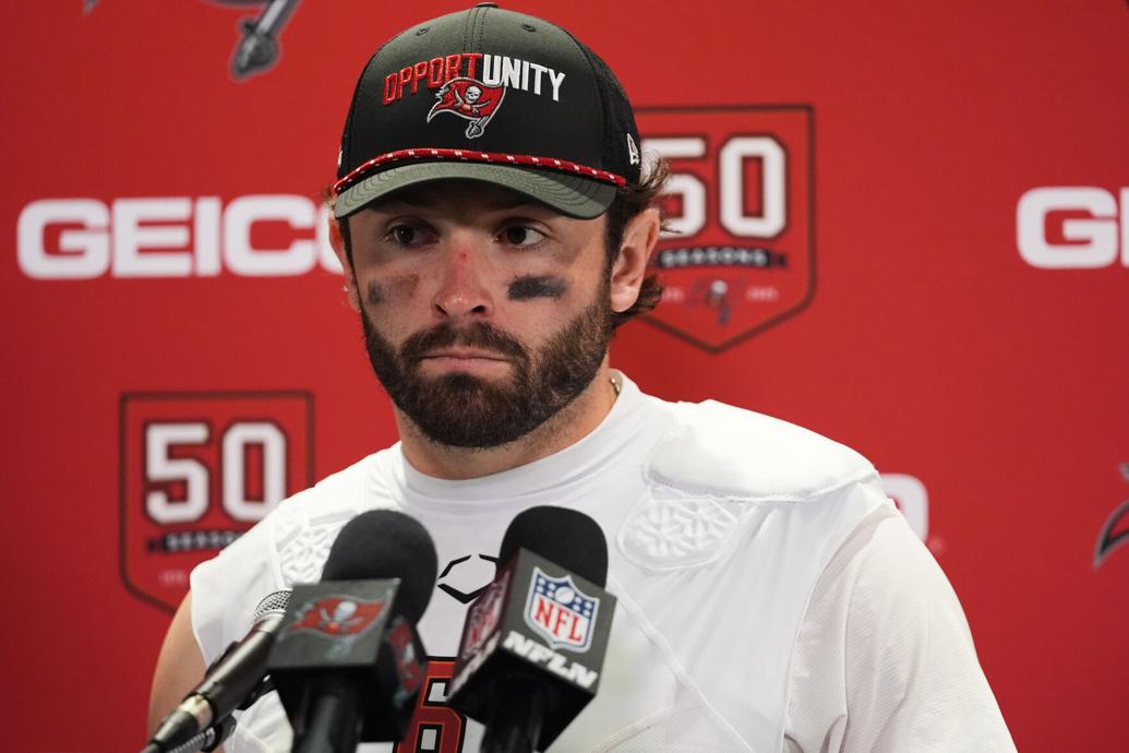 Buccaneers Dolphins Football | Sports | lufkindailynews.com