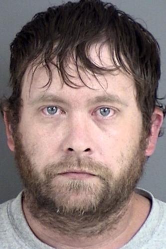 POLICE REPORTS: Officers serving warrant reportedly find guns, meth ...