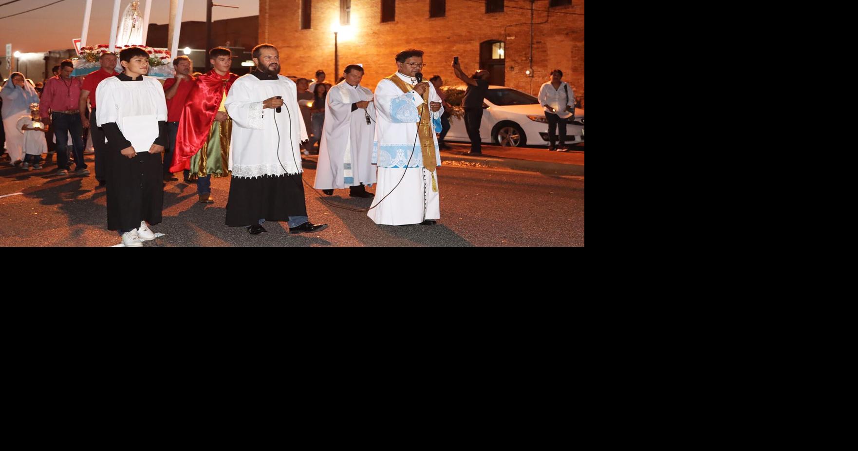 Candlelight service held to pray for leaders | Community ...