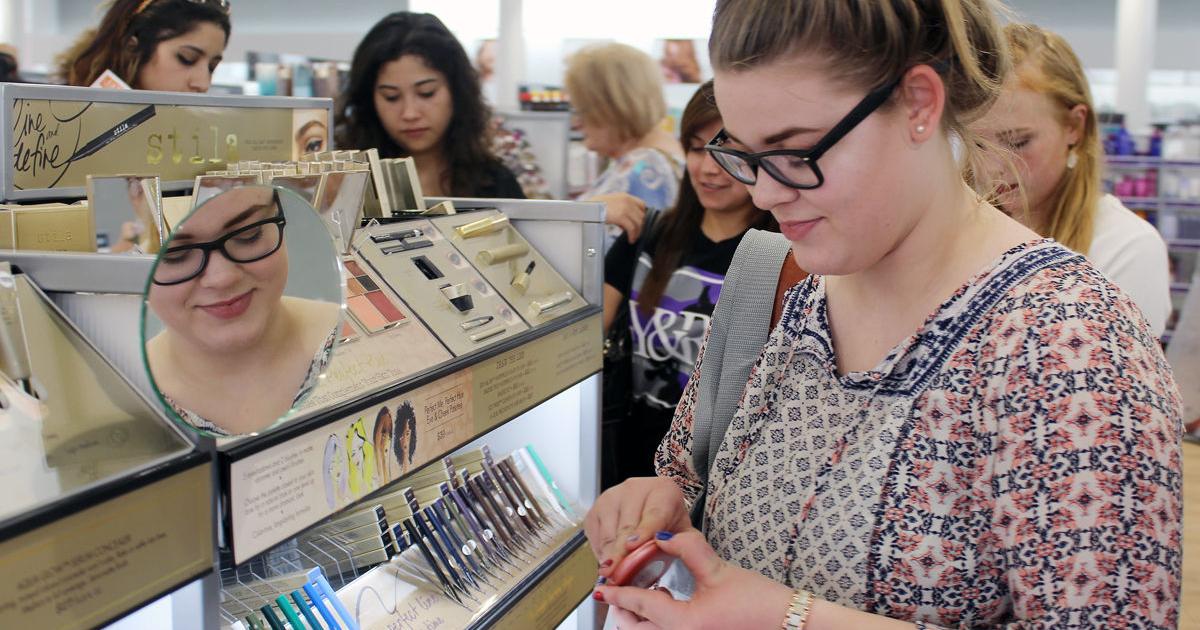 Customers flock to Ulta Beauty during grand opening of store | Local ...