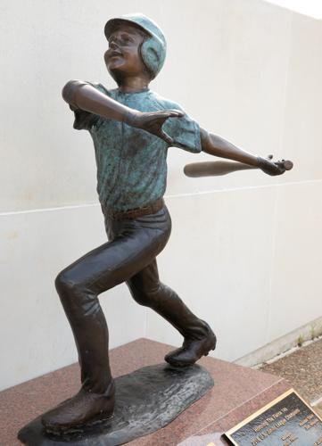 Bronze statue for Lufkin baseball teams erected at convention center ...