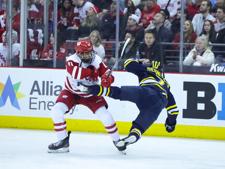 Wisconsin men's hockey finishes 0-4 vs. Minnesota