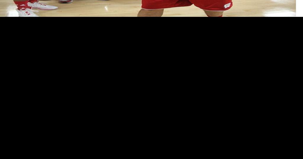 Badgers men's basketball: Sam Dekker's double-double delivers UW to ...