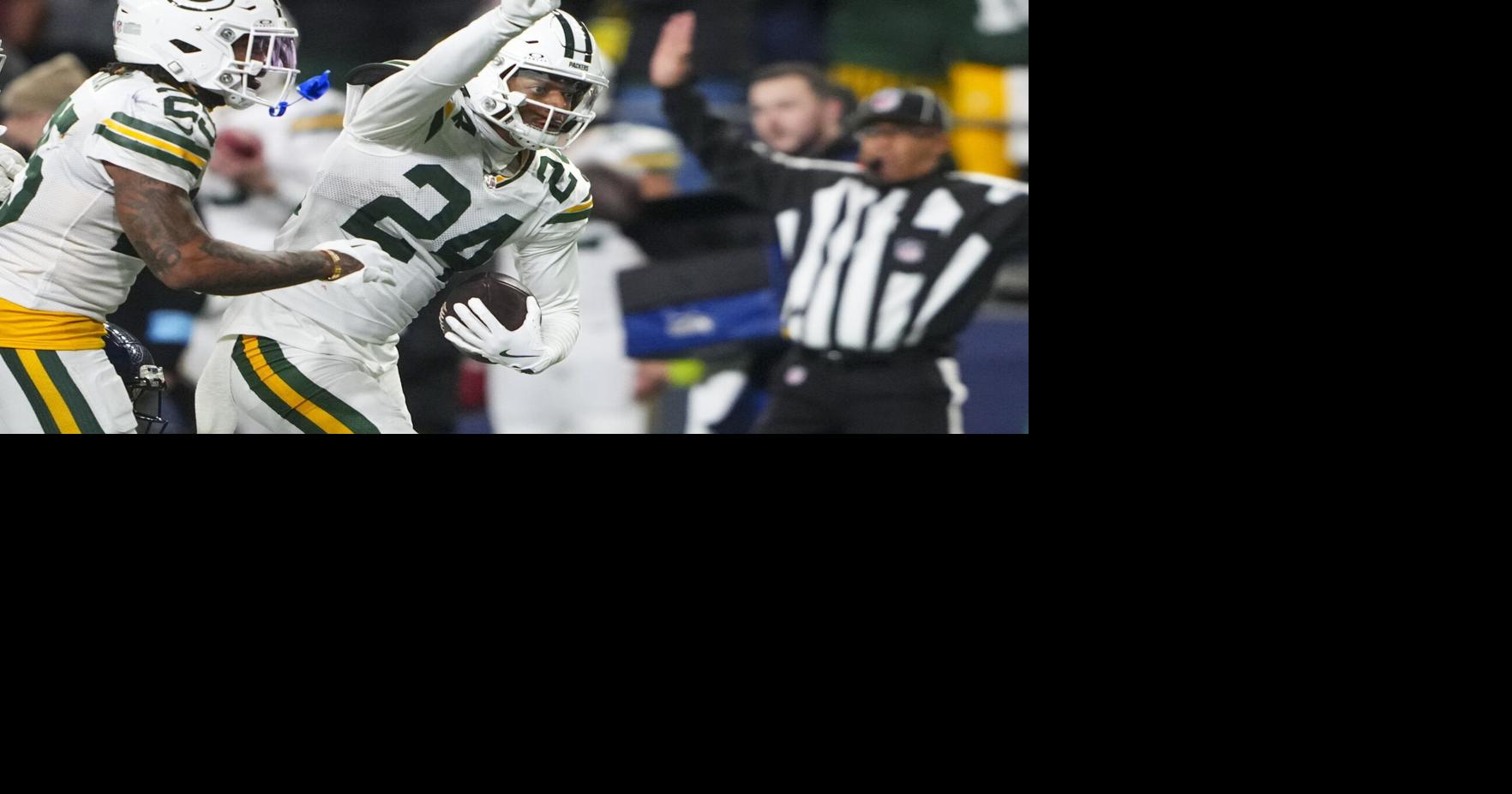 Packers Carrington Valentine first career interception