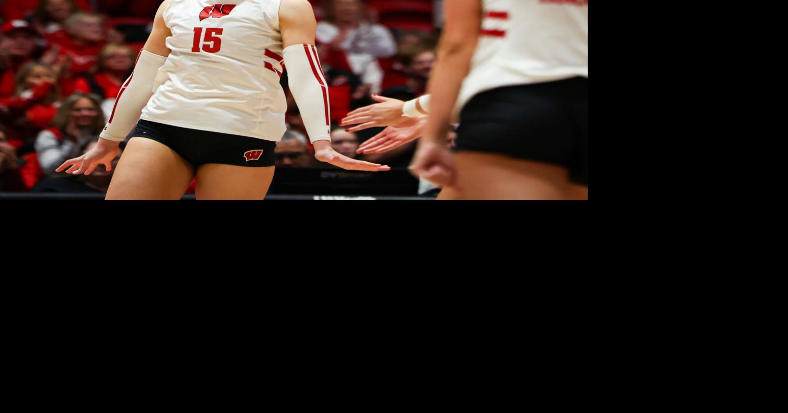 Wisconsin volleyball vs. Illinois: Score, analysis