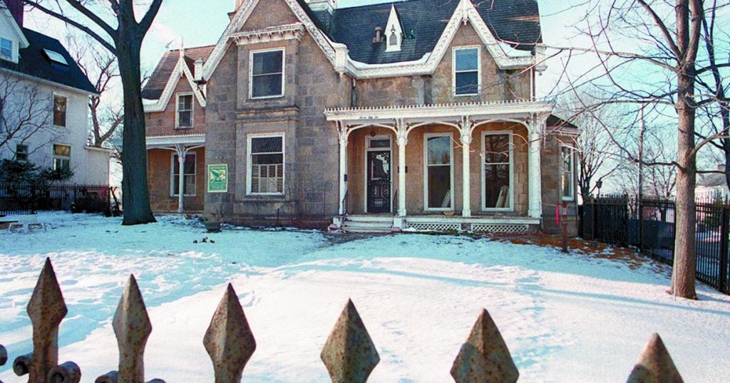 Madison's historic Leitch House will become B&B