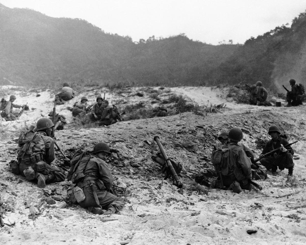 Photos: 70-year anniversary of Okinawa invasion