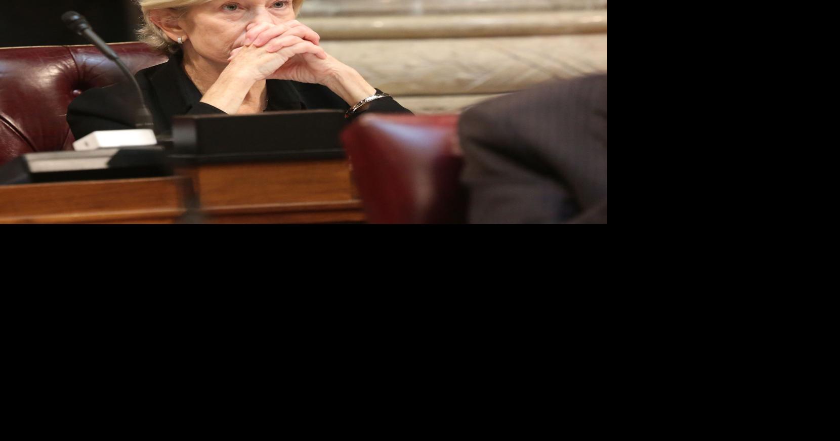 Senate Minority Leader Janet Bewley involved in fatal crash that killed ...