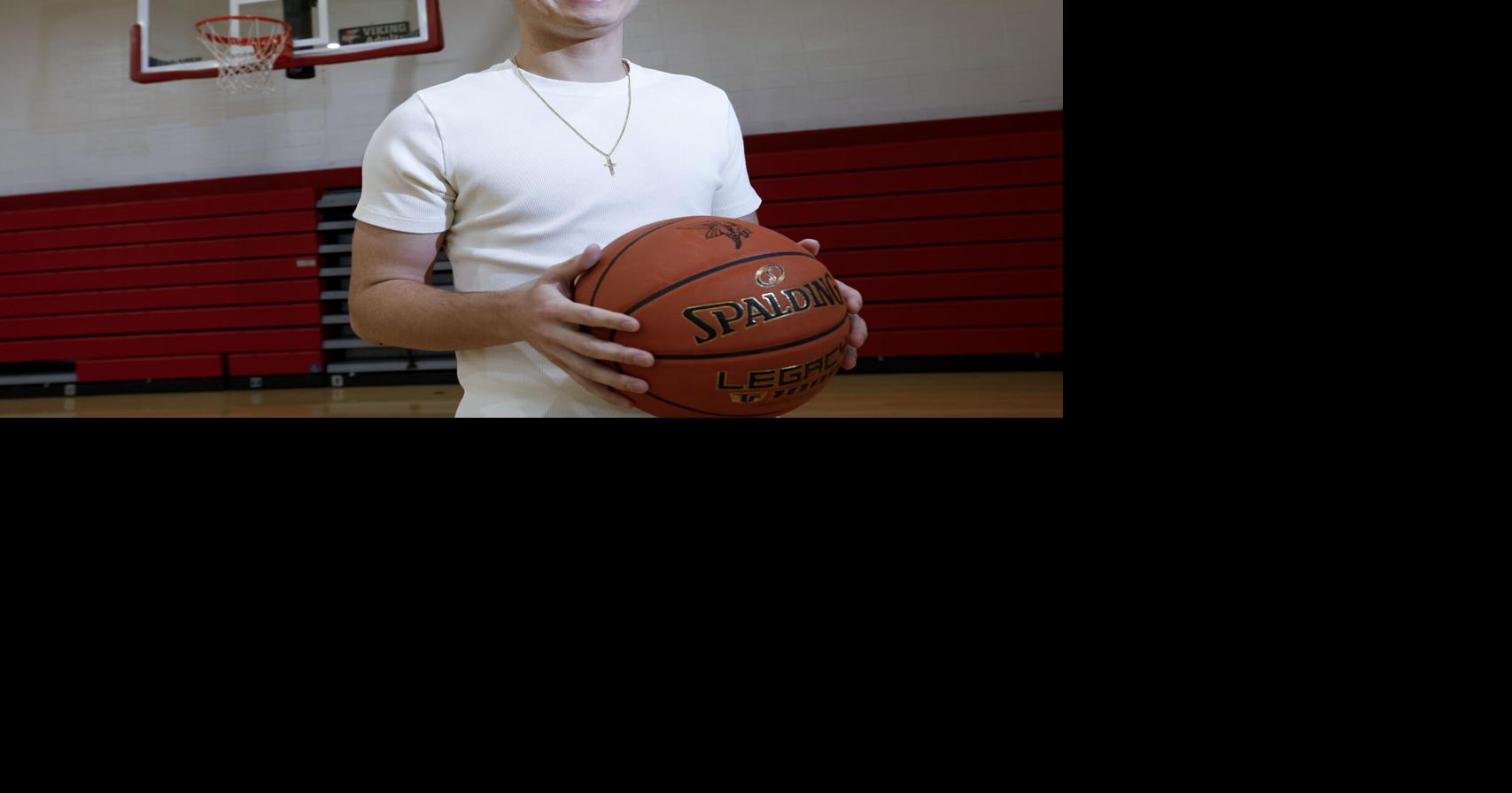 Josh Manchester named the boys basketball player of the year